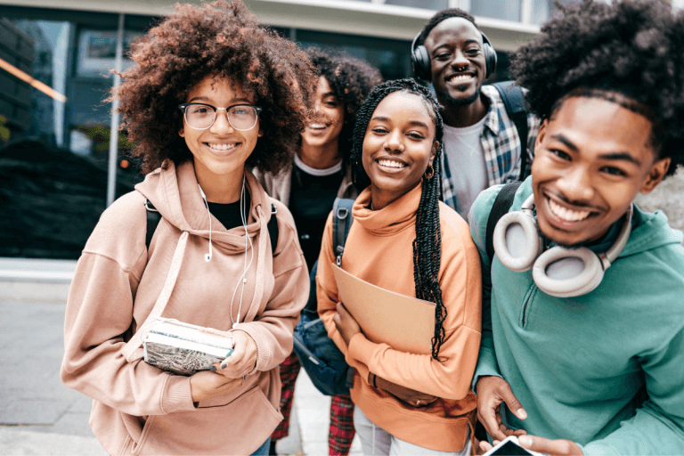 De l'école à l'entreprise : Une semaine pour découvrir le monde ...